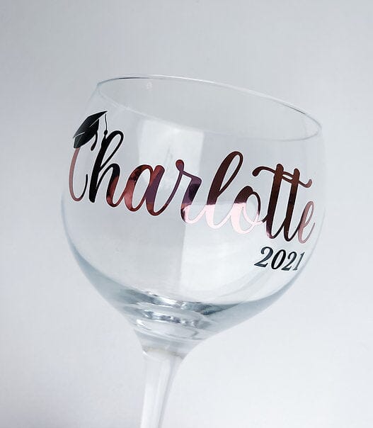 Personalised Graduation Gin Glass with Name, Year, and Cap Design ...